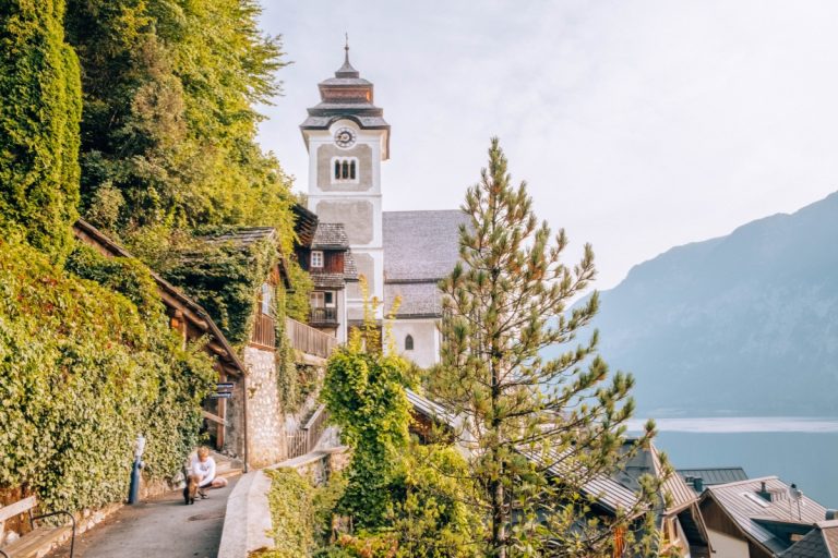 Hallstatt: 14 Tips for Viewpoints, Sights, and Hikes